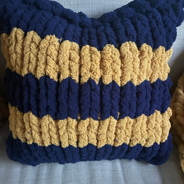 Chunky Knit Cushion - Etsy
