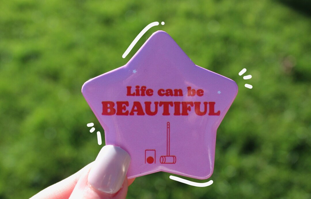 Heathers Inspired Badge/button - Life Can Be Beautiful - Etsy