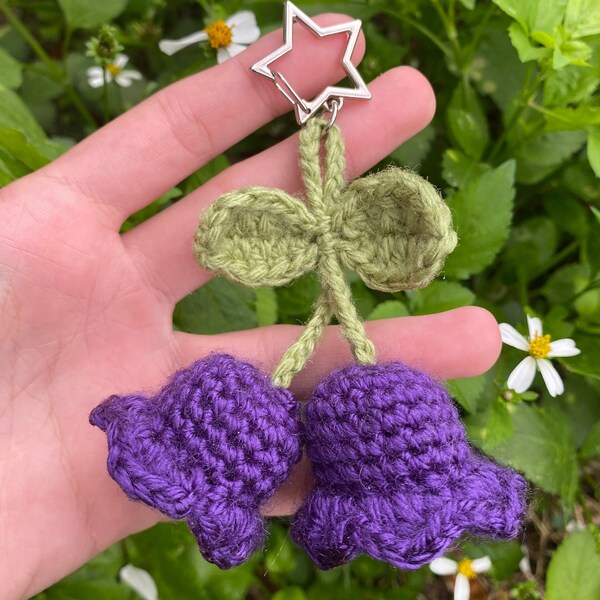 Flower Keychain - Etsy
