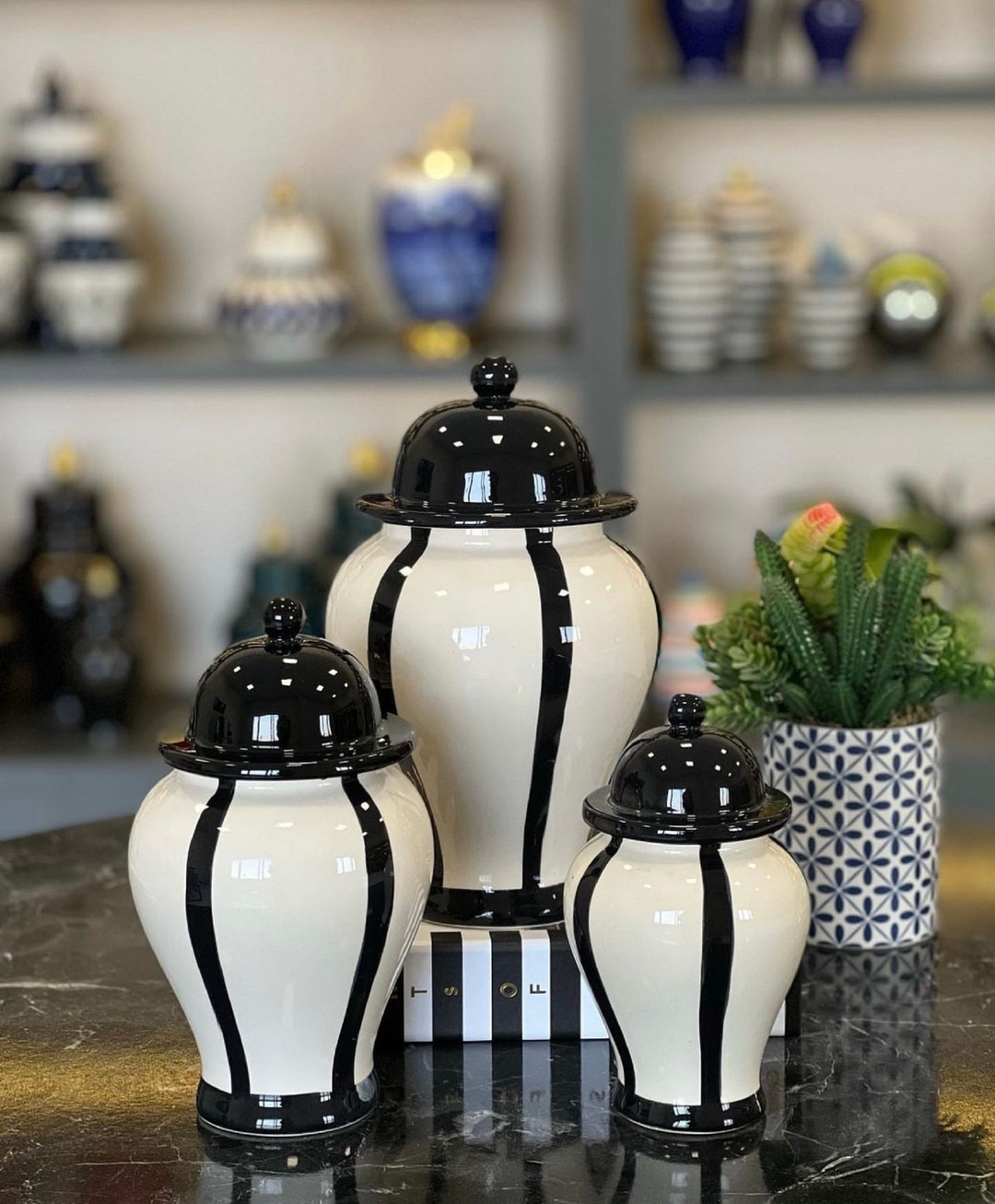 Black and White Checkered Ginger Jar Set , Ceramic Checkered Vase With ...
