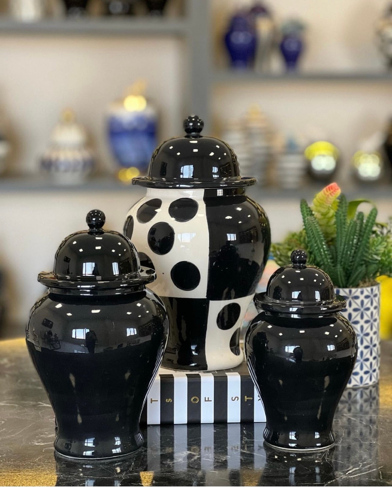 Black and White Checkered Ginger Jar Set , Ceramic Checkered Vase With ...