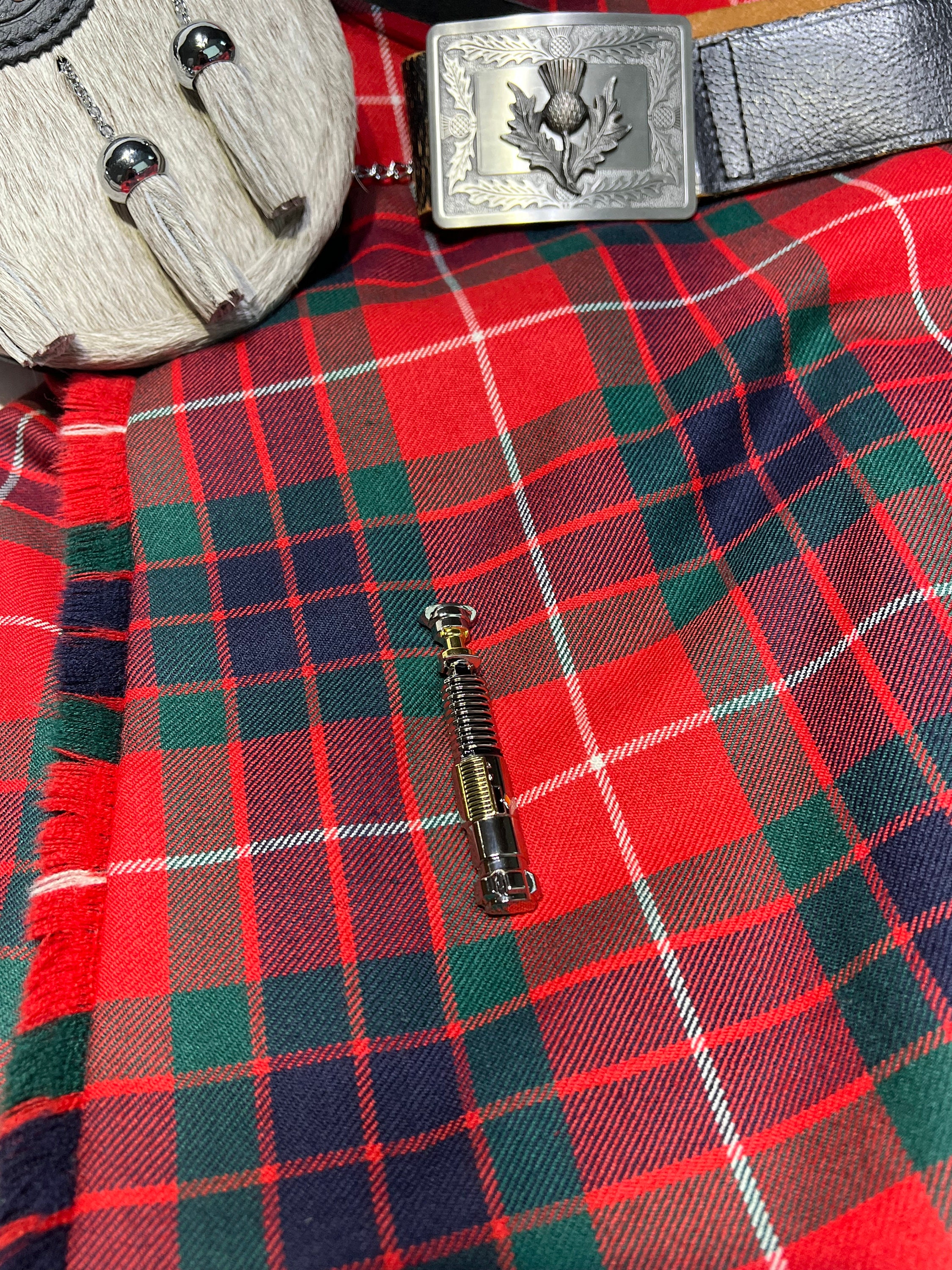 Lightsaber Kilt Pin Luke Skywalker Return of the Jedi Lightsaber Celtic ...
