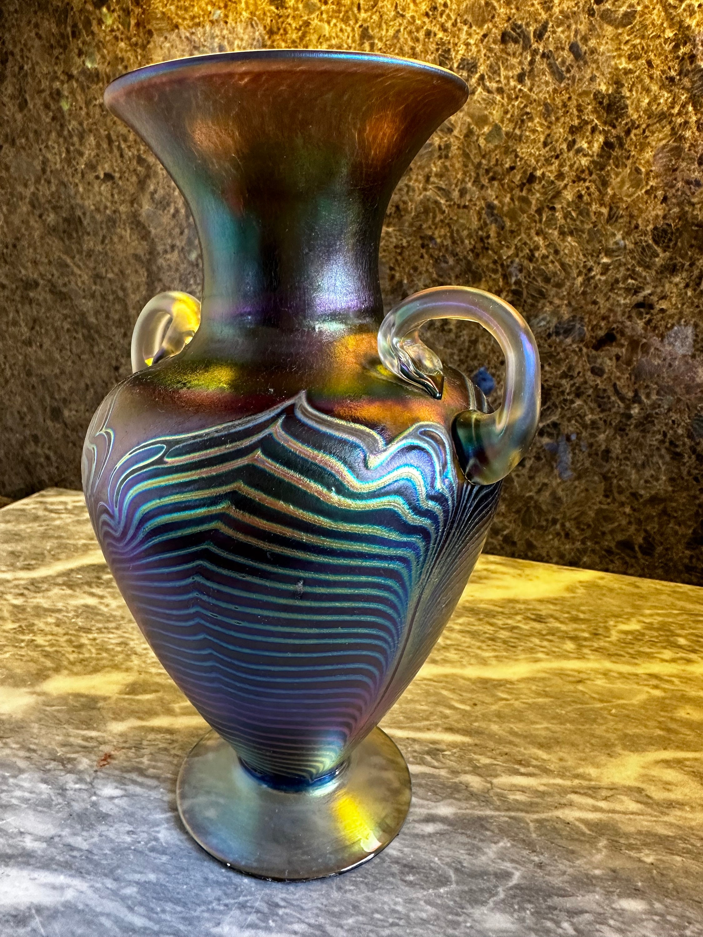 Beautiful Hand Made Opalescent Art Glass Vase - Etsy