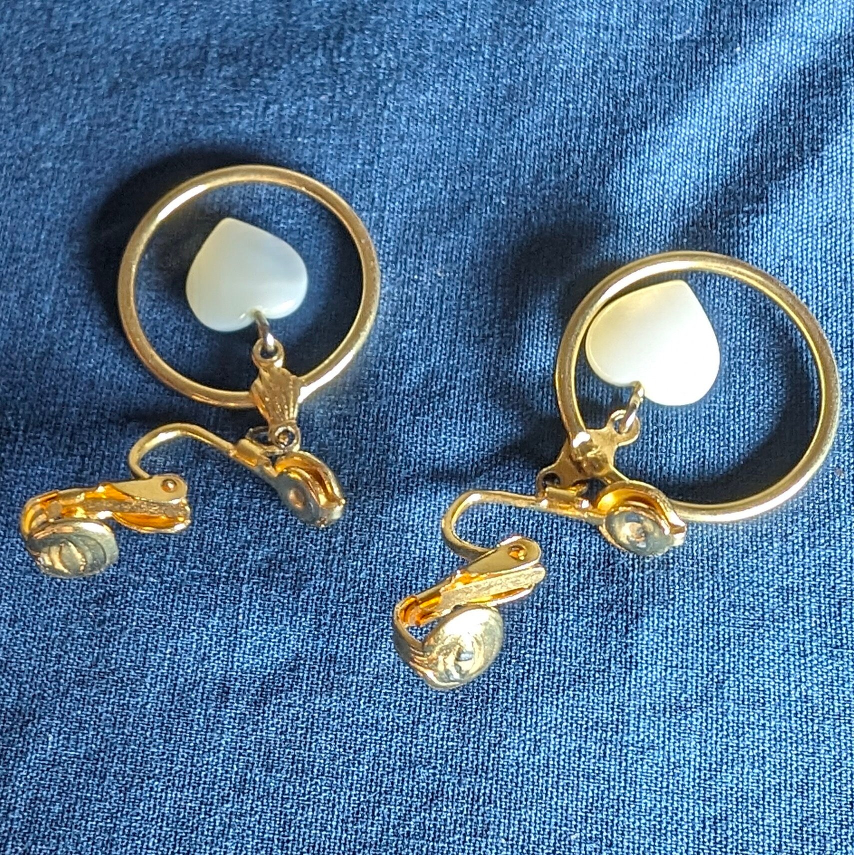 Vintage Sweet Mother Of Pearl Dangle Earrings Clip Ons Heart Dangling