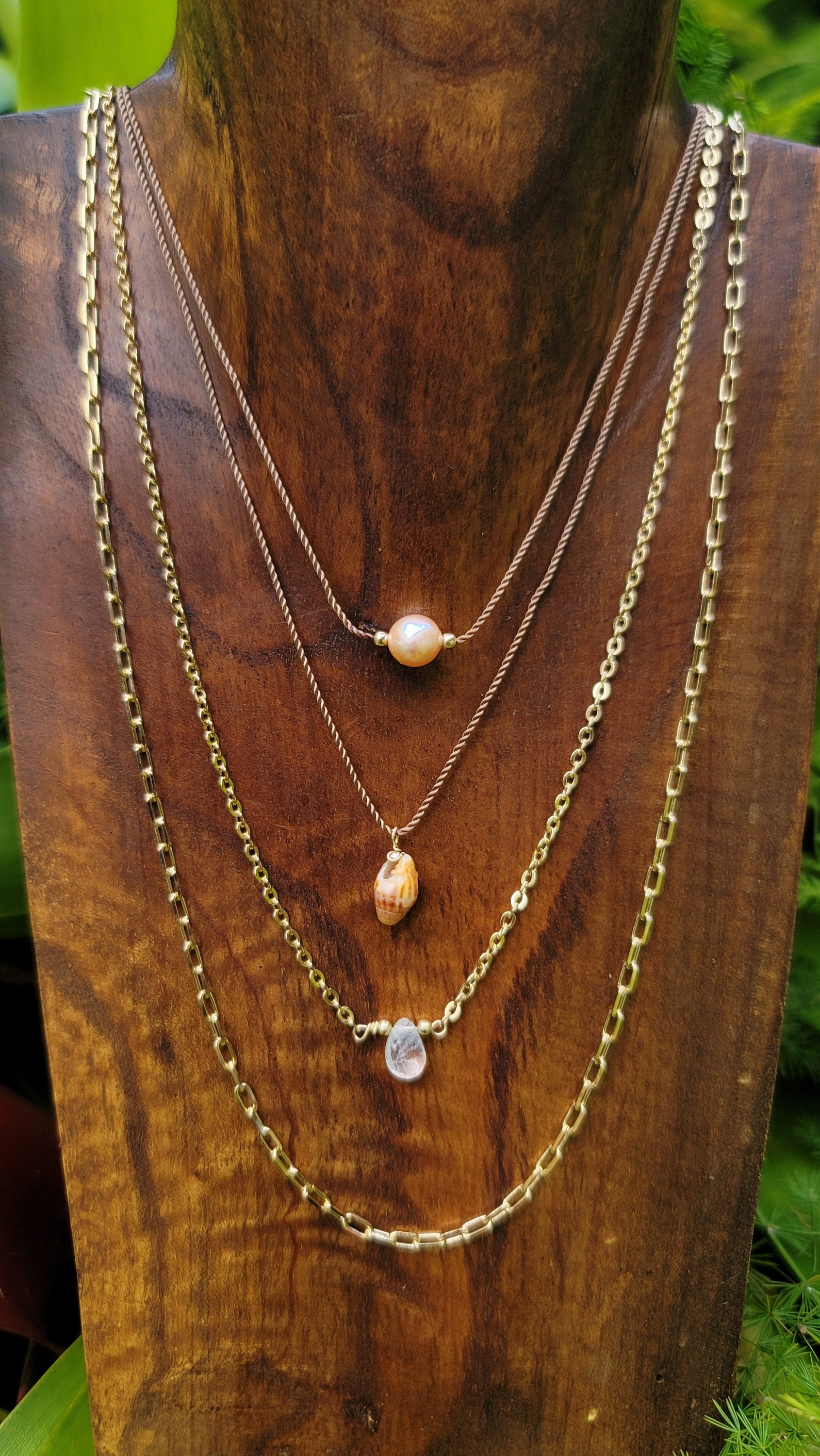 Minimalist Kauai Shell Silk Floater Necklace, 15" - Etsy