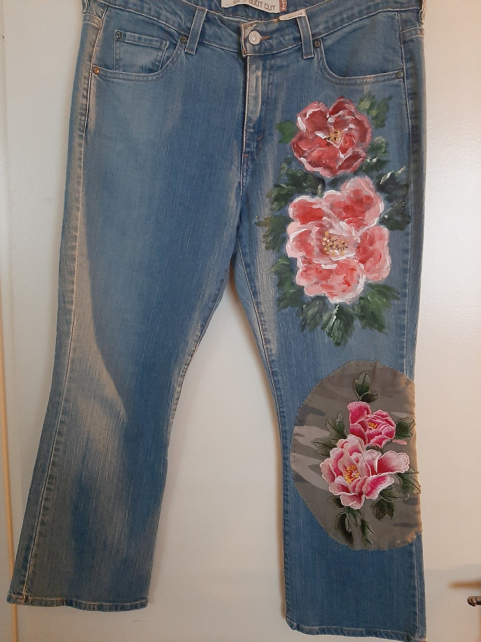 Jeans by Levi With Hand Painted Roses and a Patch With Embroidered ...