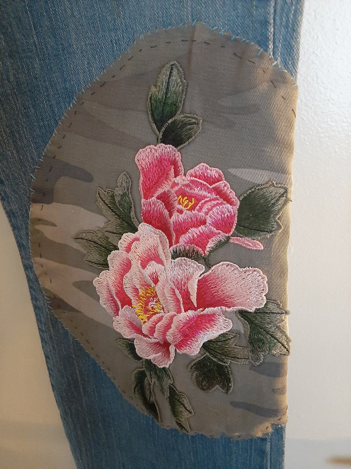 Jeans by Levi With Hand Painted Roses and a Patch With Embroidered ...