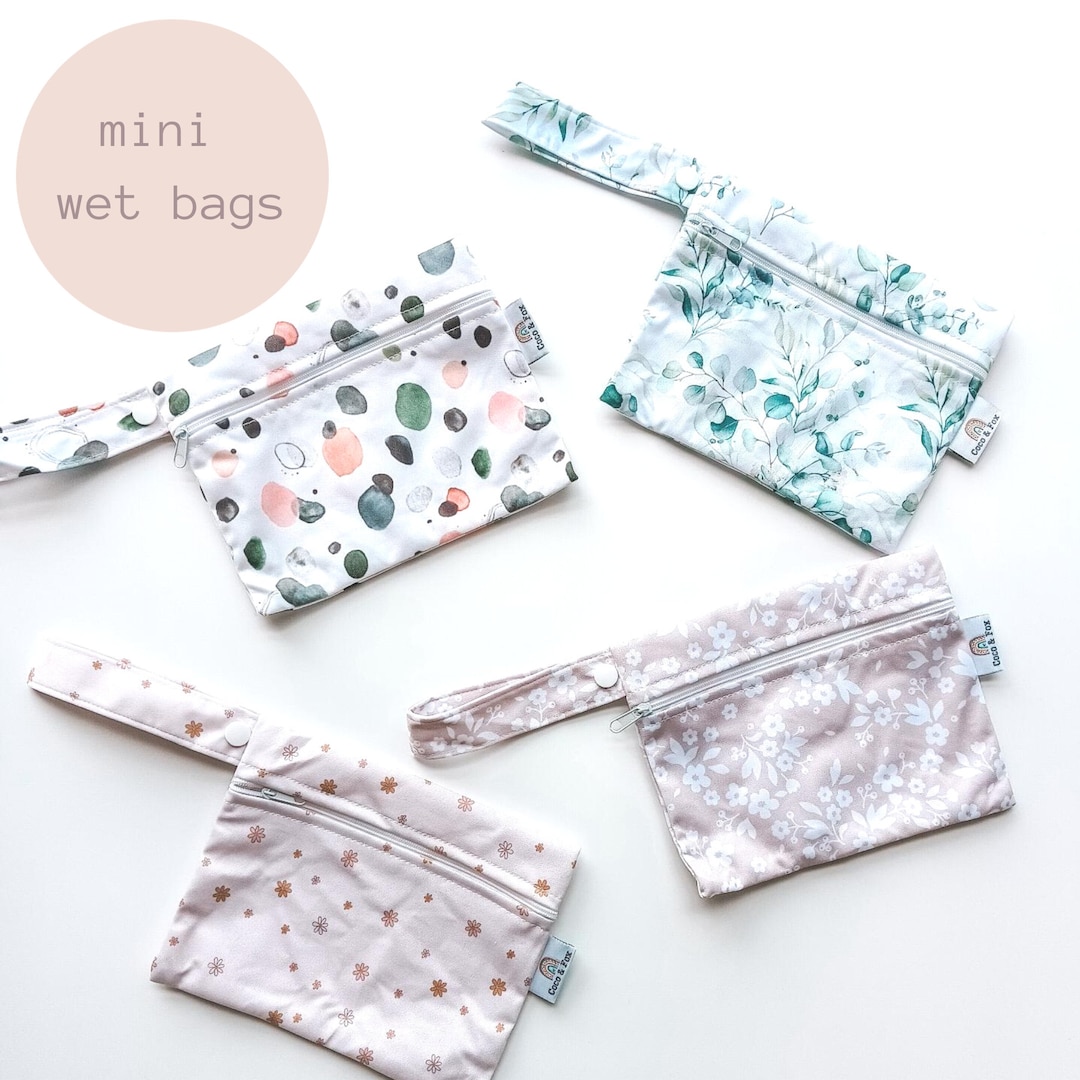 Mini Waterproof Wet Bag for Snacks, Sanitary Items, First Aid ...