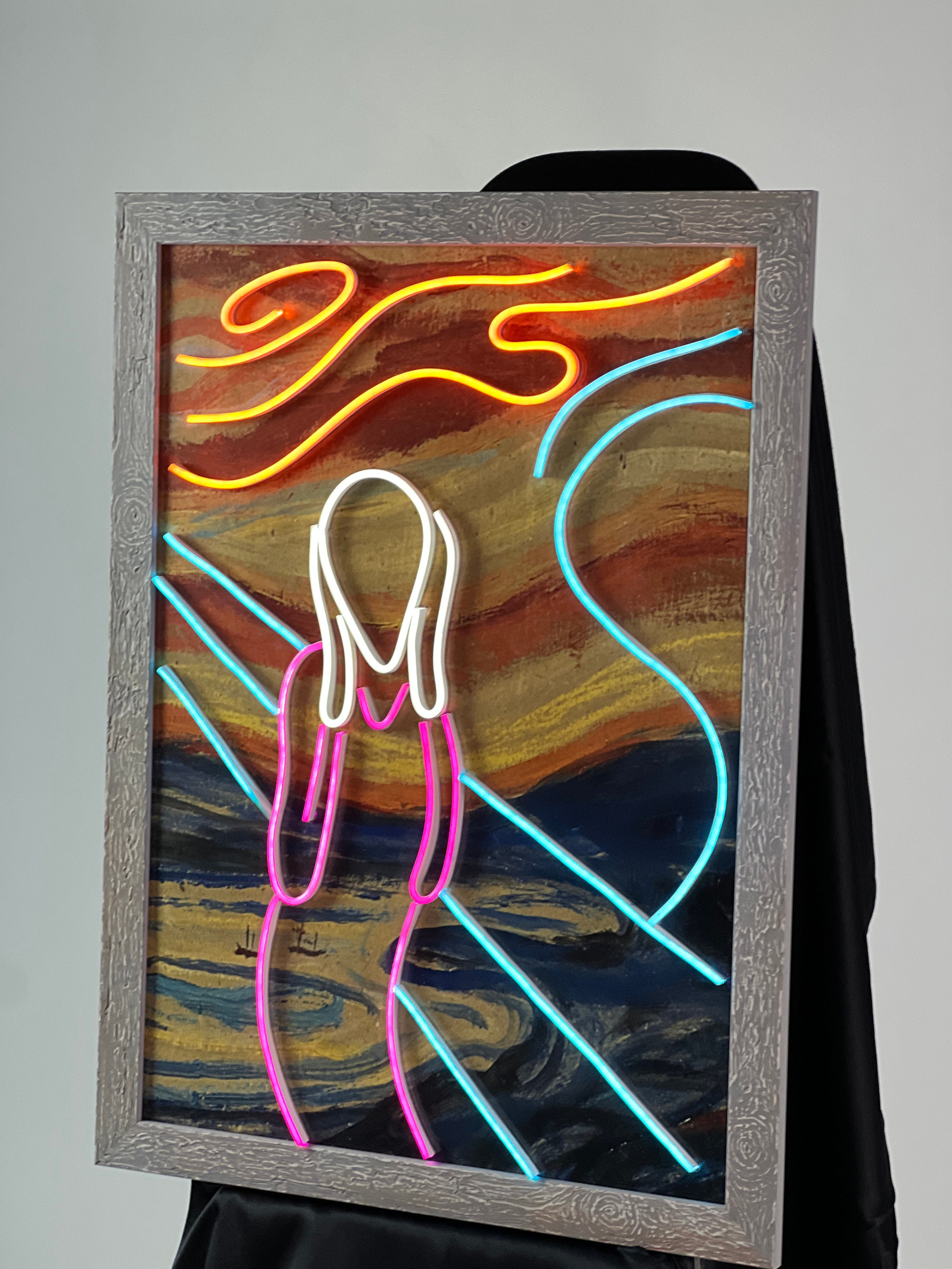 Neon Paintings L the Scream Edvard Munch | Painting | Neon Decorations ...