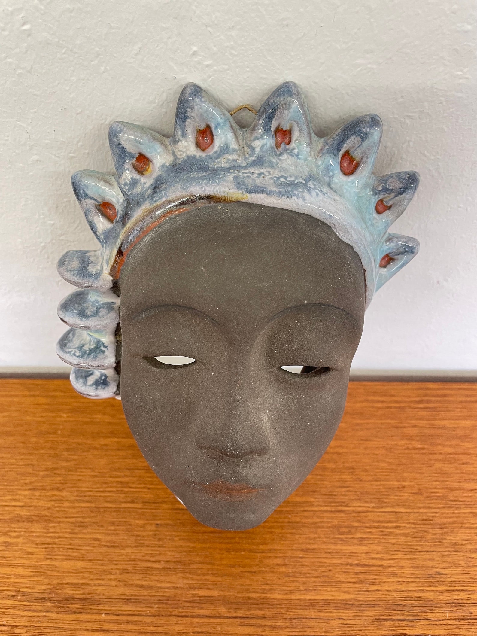 Karlsruhe Majolica Mask / Woman's Head Wall Mask Bali 3982 Mid Century ...