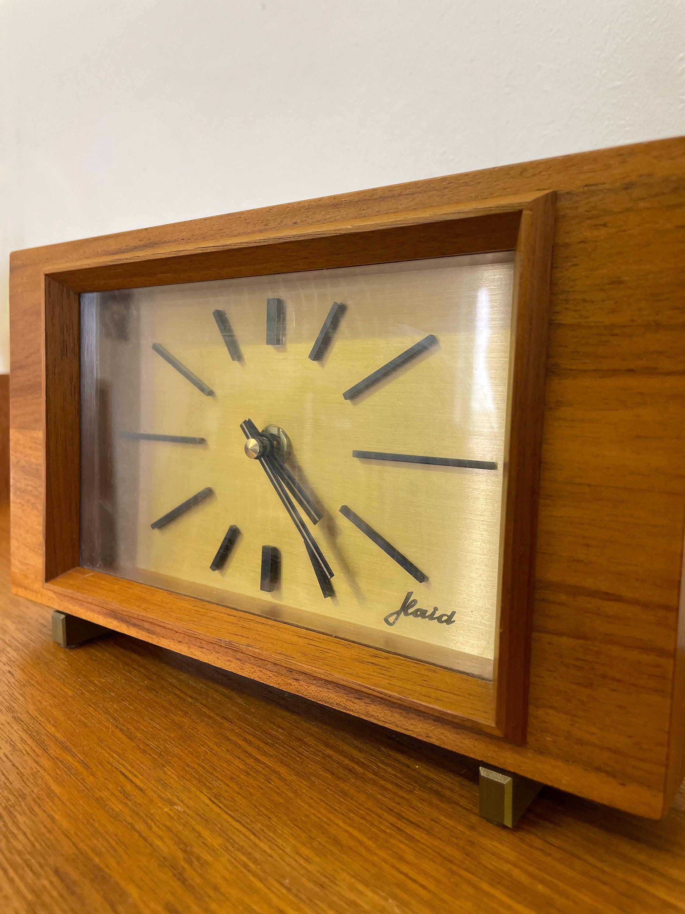 Haid Table Clock 0272 / Buffet Clock / Mantel Clock Made of Wood With ...