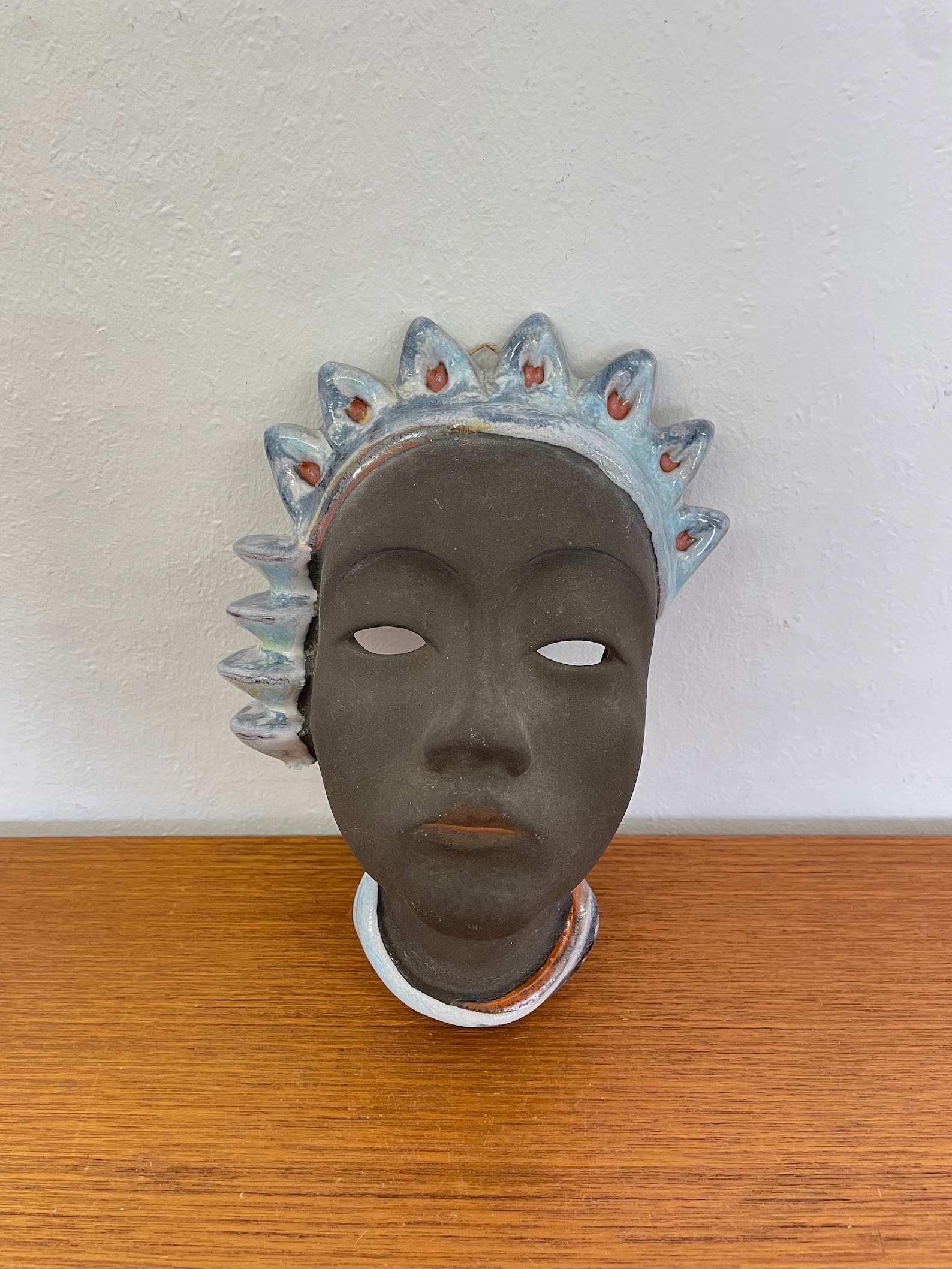 Karlsruhe Majolica Mask / Woman's Head Wall Mask Bali 3982 Mid Century ...