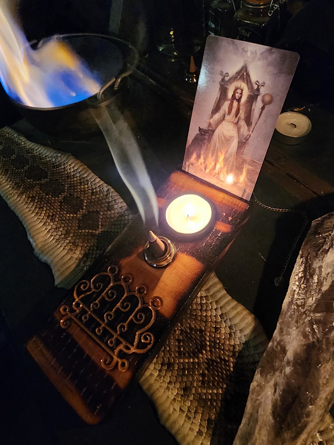 Carved King Paimon Pocket Altar, Tarot Holder, and Incense Burner ...