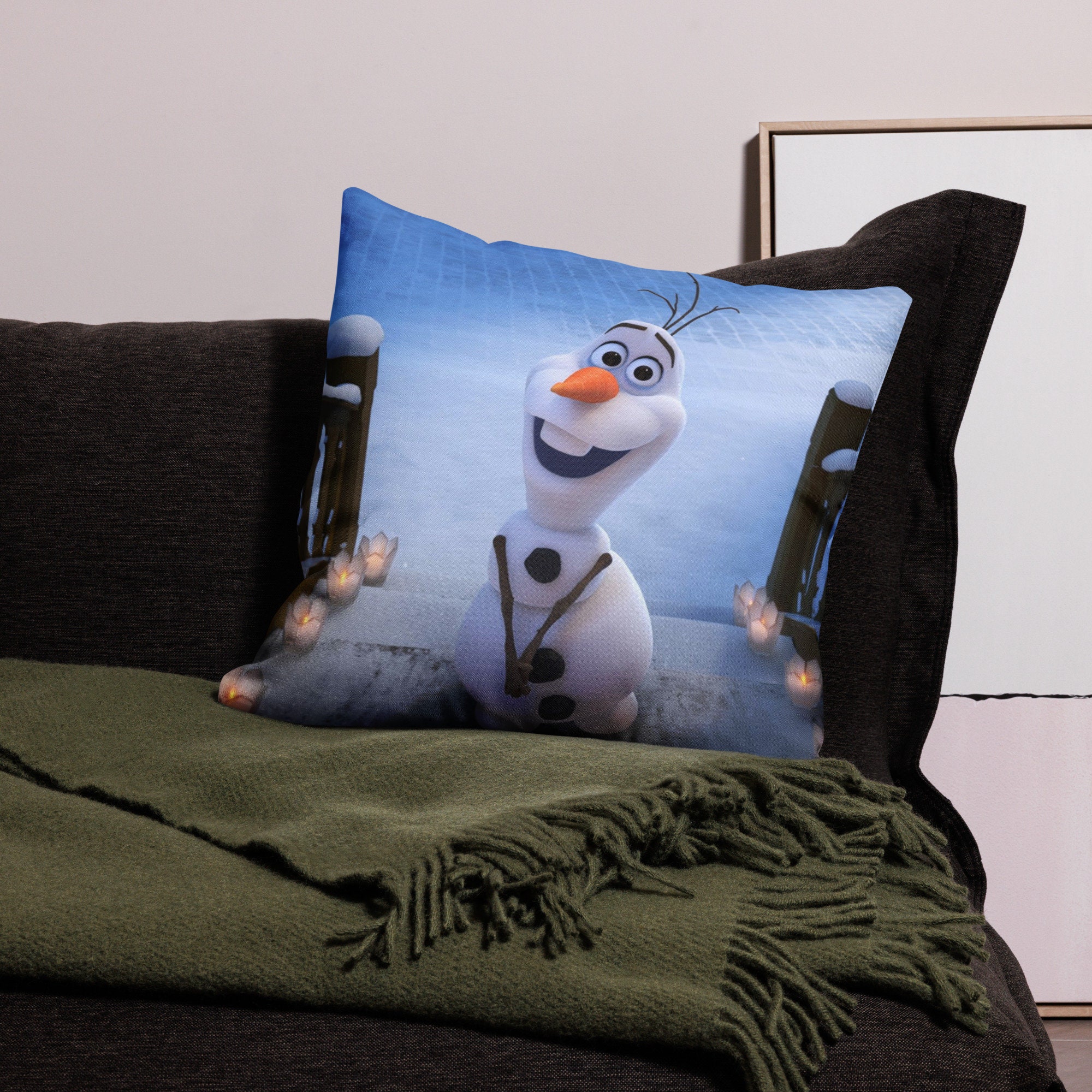 Olaf Pillow