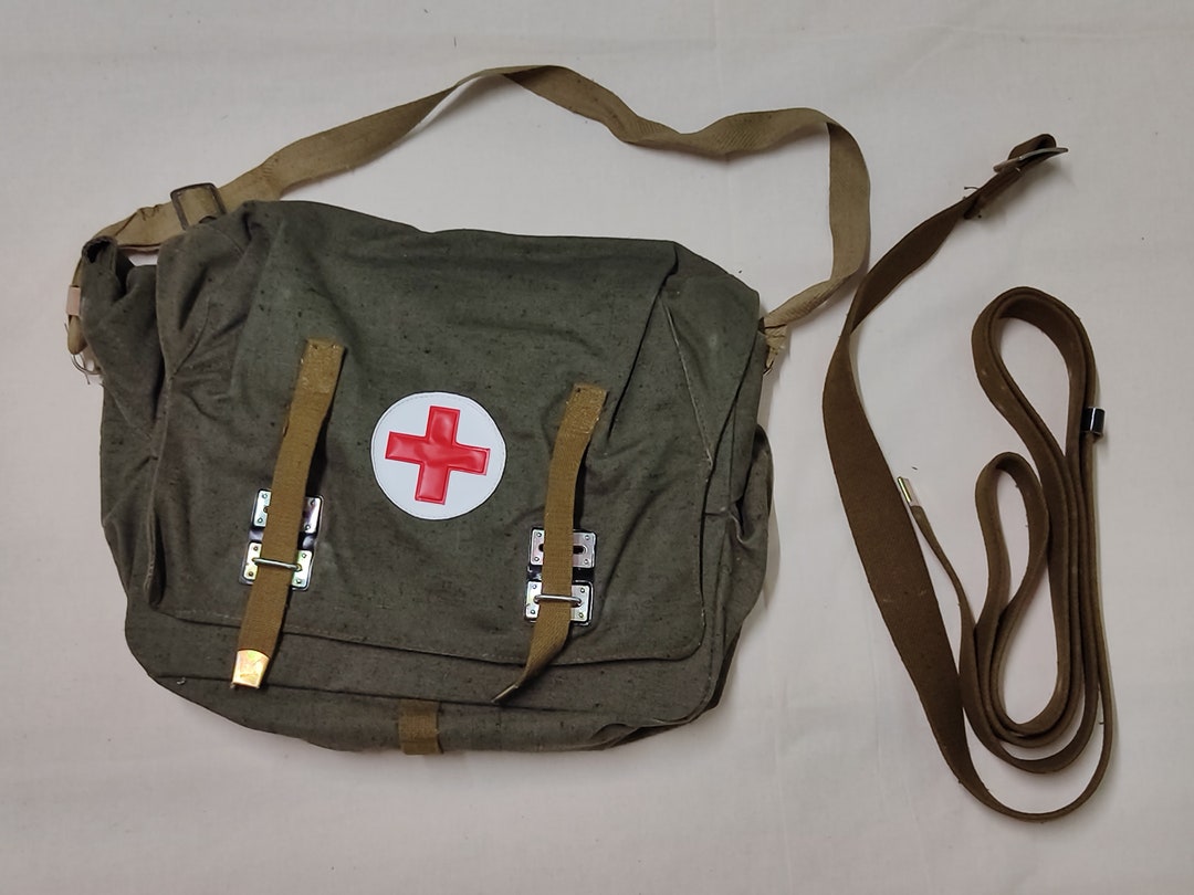 Soviet Vintage Military First Aid Kit Crossbody Bag. Red Cross - Etsy