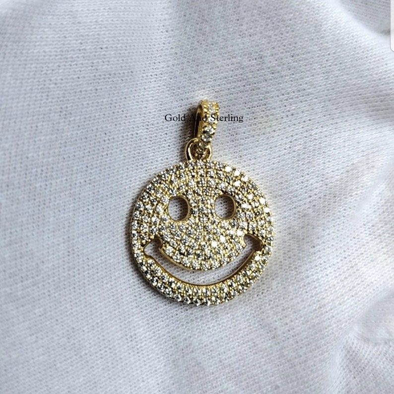14k Solid Gold Diamond Smiley Face Charm Necklace, Beautiful Gold Happy ...