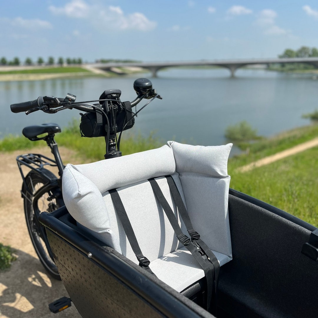 Urban Arrow Kussen Grijs Bakfiets Kussen Grijs Urban Arrow Pillow Grijs ...
