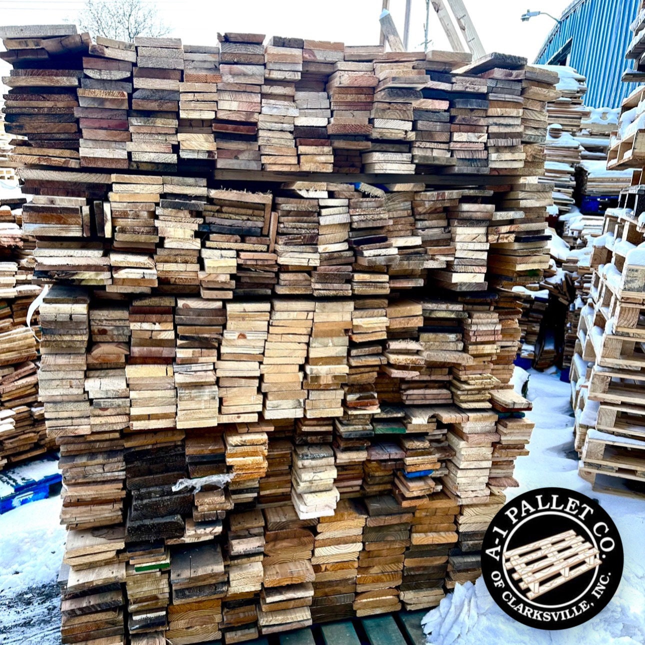 600 Pallet Board Bundle Only 150 Bucks Frieght READ DESCRIPTION for ...