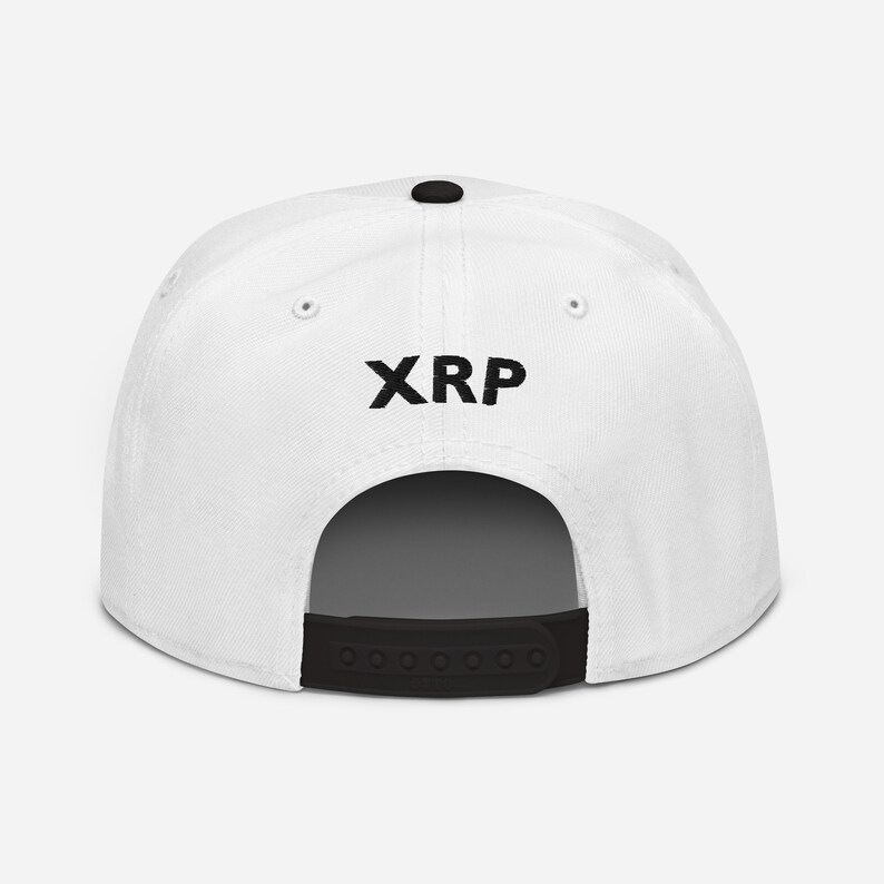 XRP 589 Rocket Ship Snapback Hat (white, Gray, Red Hat With Black Brim ...
