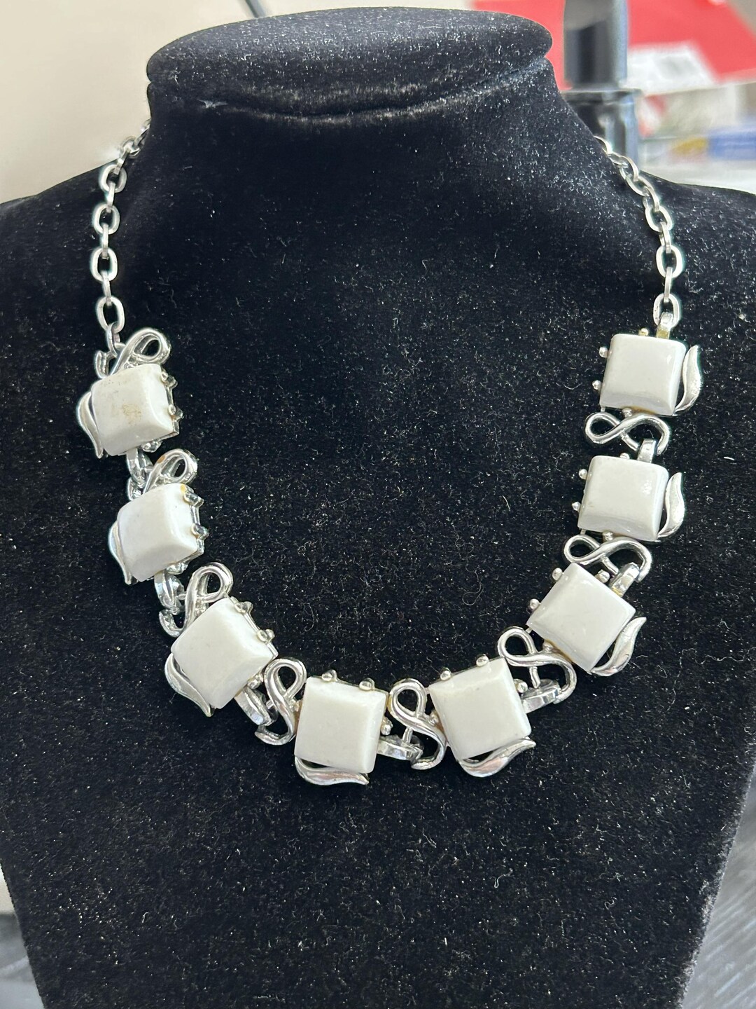 Coro White and Silver Metal Choker-vintage - Etsy