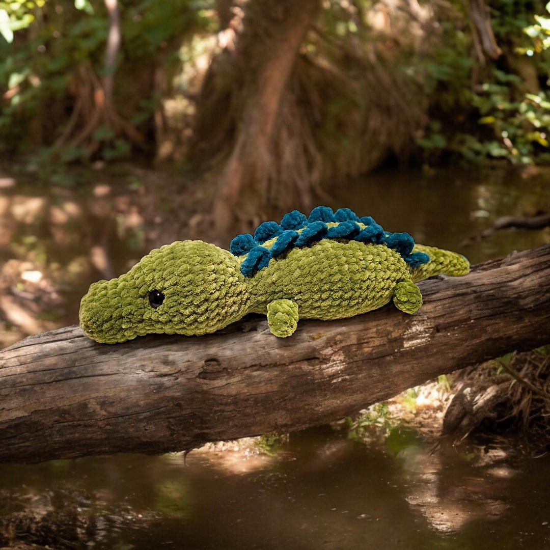 Crocodile Amigurumi Crochet Plush - Cozy Cryptid Co - Etsy
