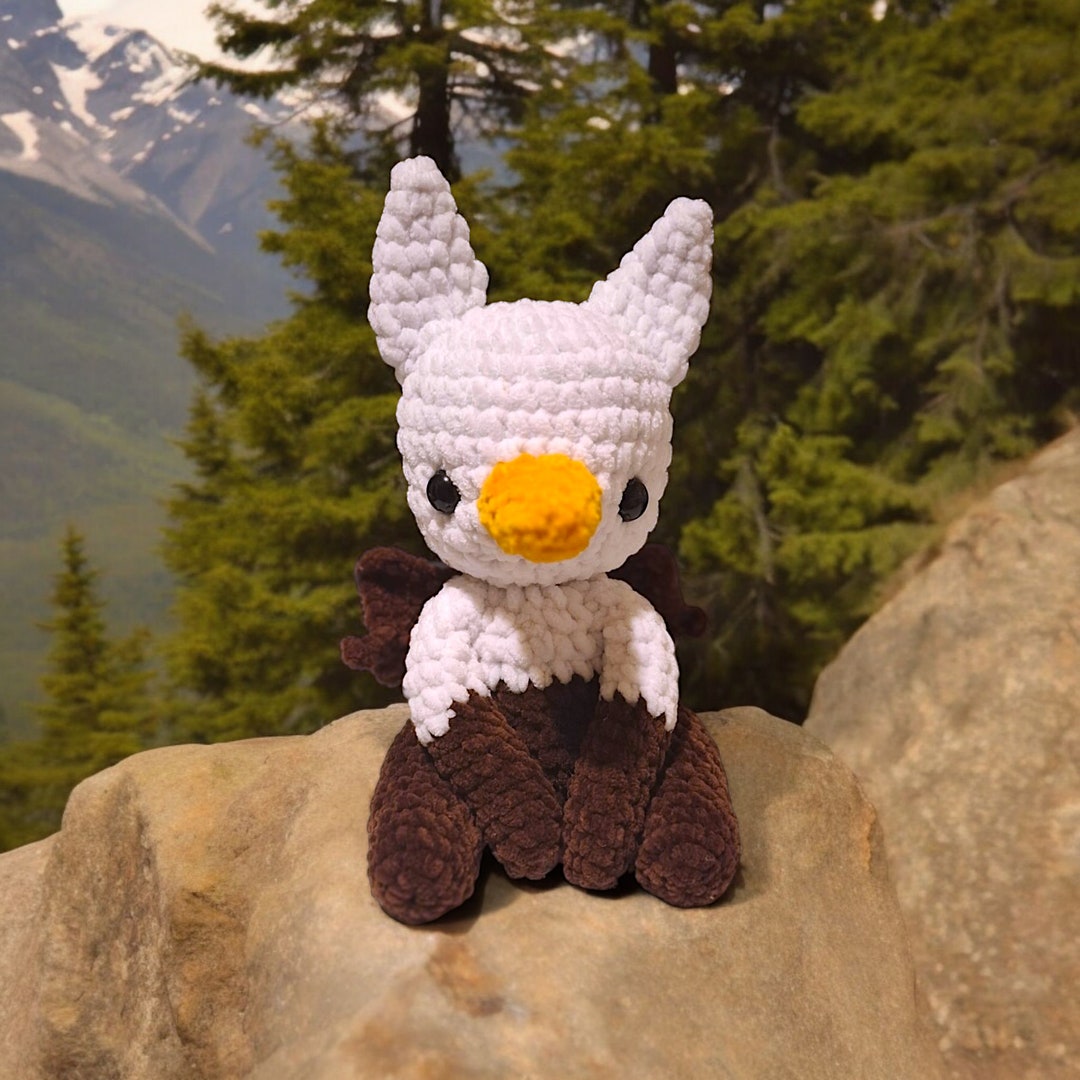 Griffin Amigurumi Crochet Plush - Cozy Cryptid Co - Etsy