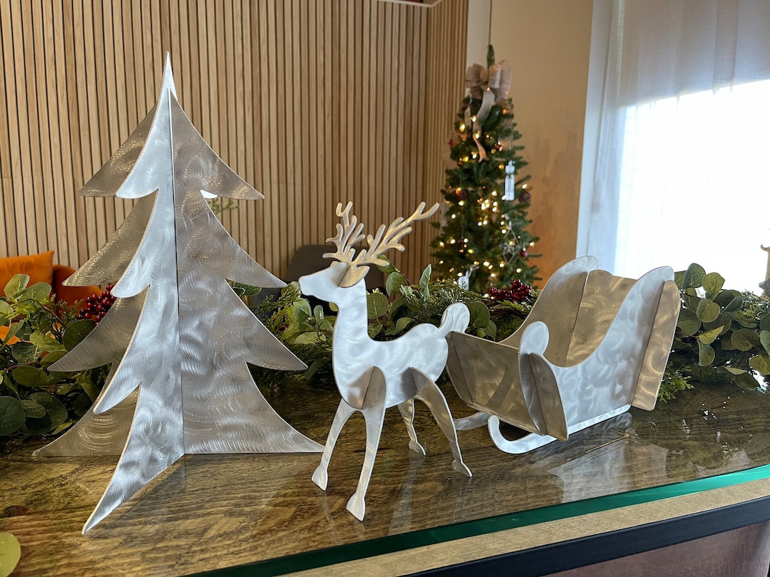 Metal Christmas Scene, Reindeer, Sleigh and Tree - Etsy