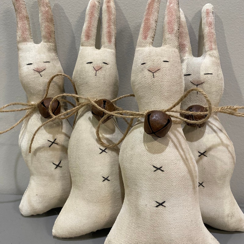 Primitive Bunny - Etsy