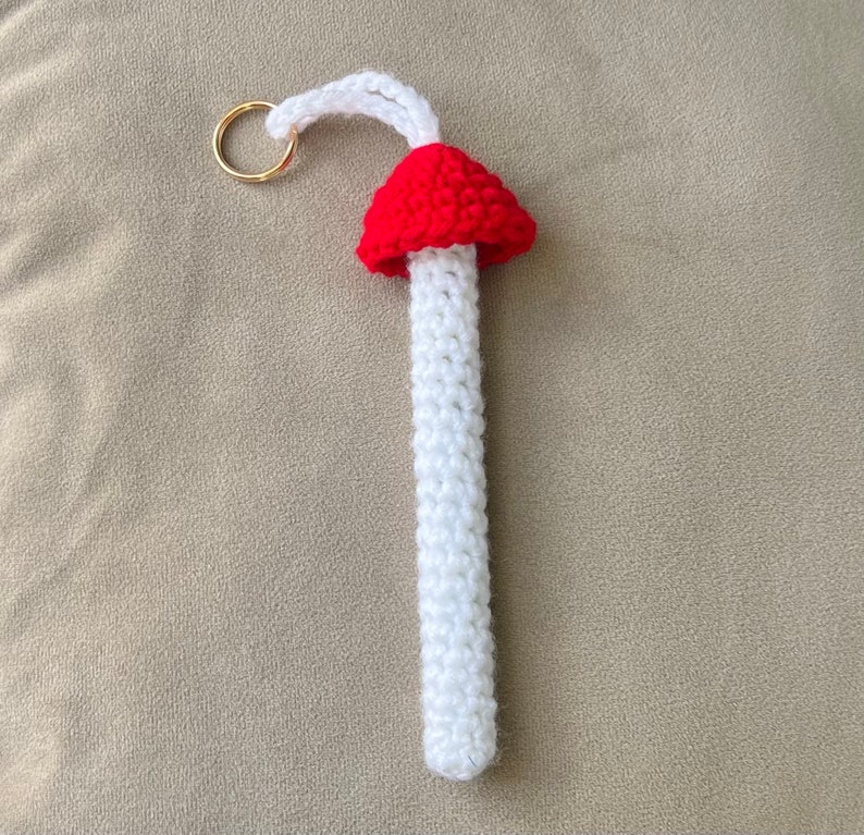 Crochet Mushroom Vape Pen Holder Keychain Red Mushroom Dab Pen E-cig ...