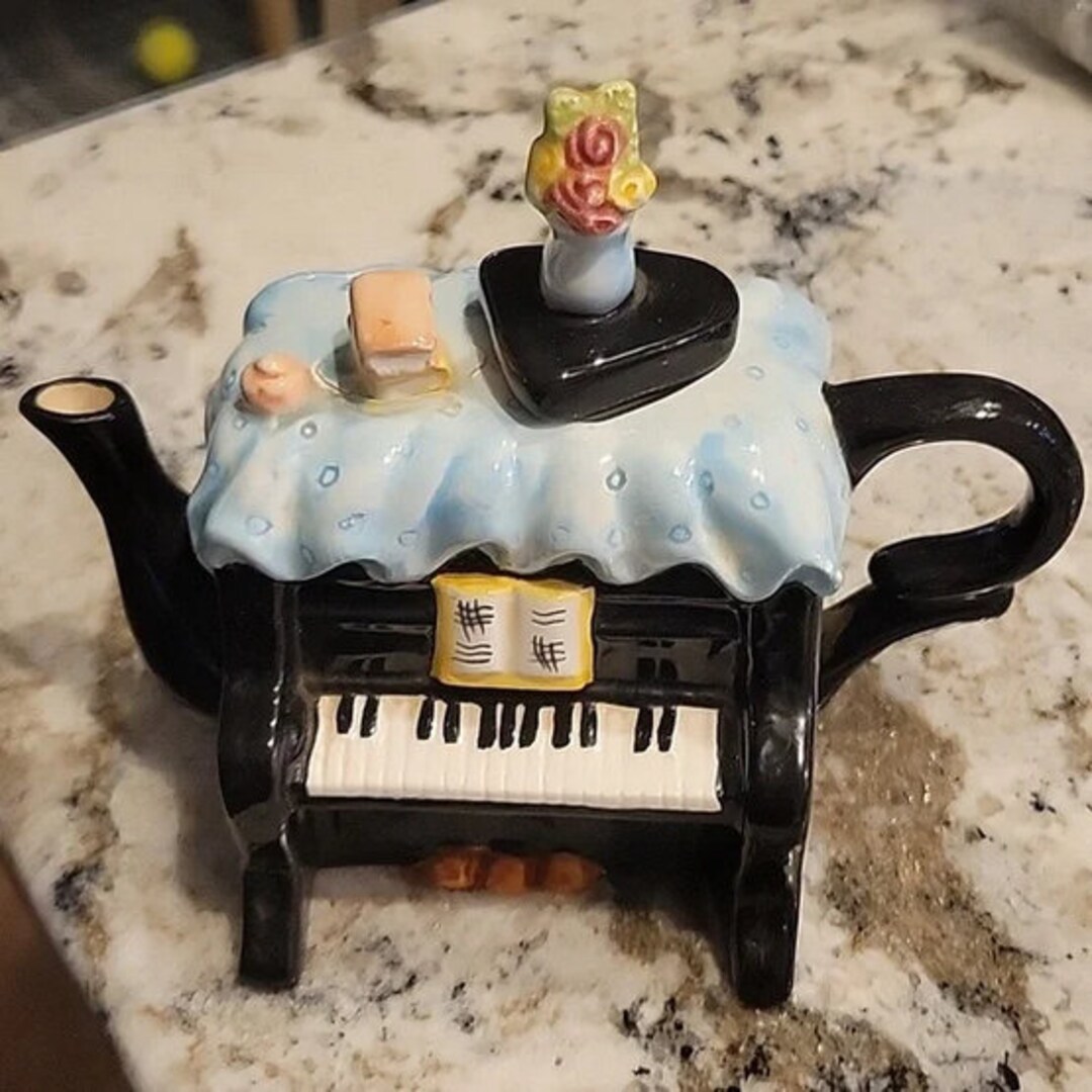 VINTAGE Ceramic Piano With Sheet Music Teapot - Etsy