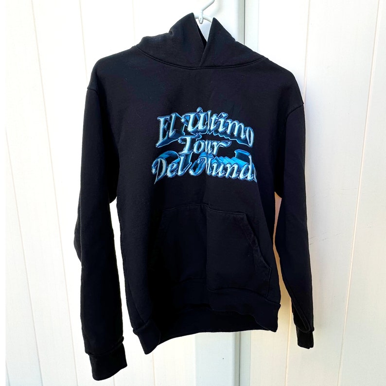 Small Bad Bunny El Ultimo Tour Del Mundo Hoodie, Bad Bunny Merch, Bad ...