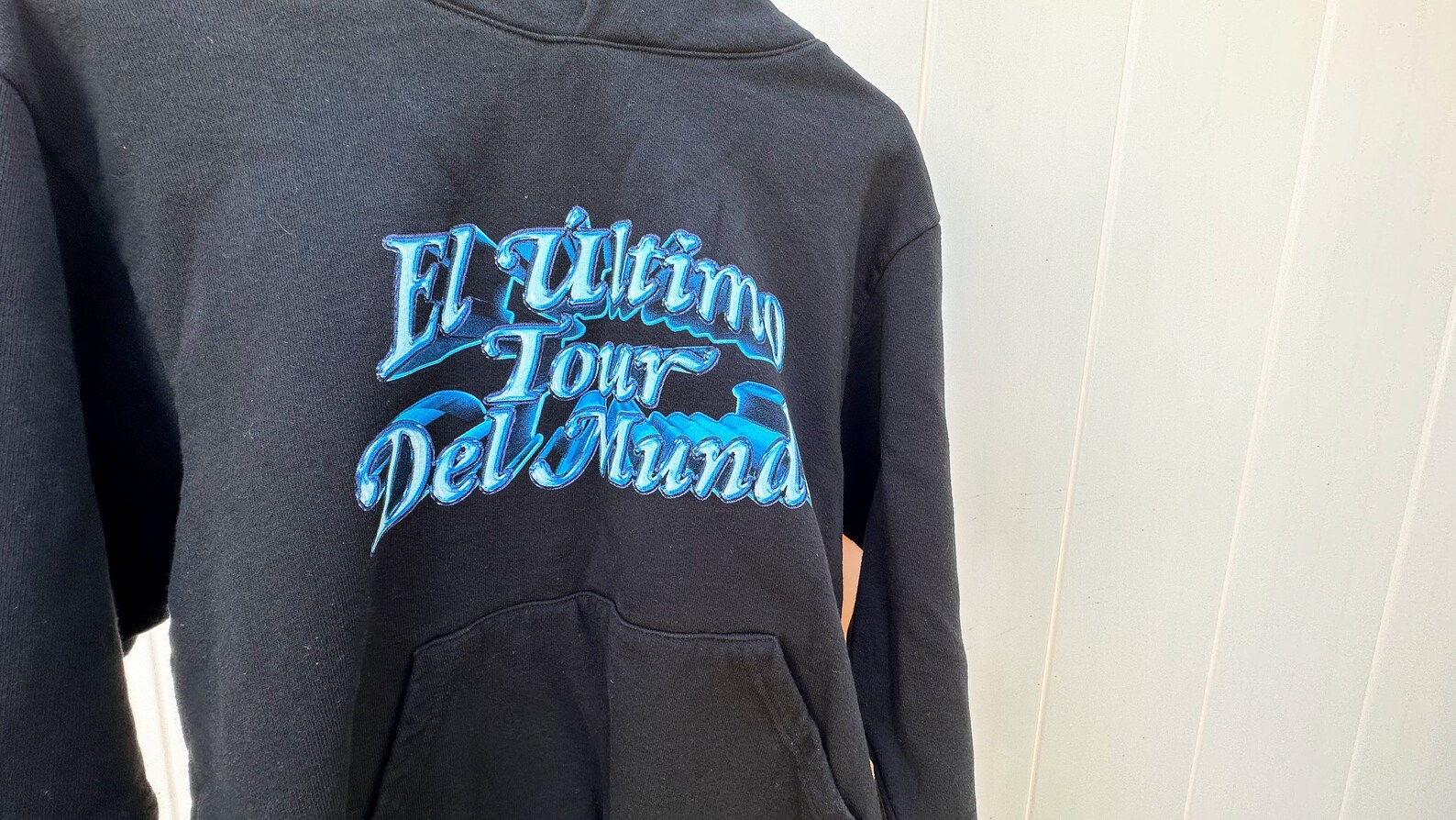 Small Bad Bunny El Ultimo Tour Del Mundo Hoodie, Bad Bunny Merch, Bad ...