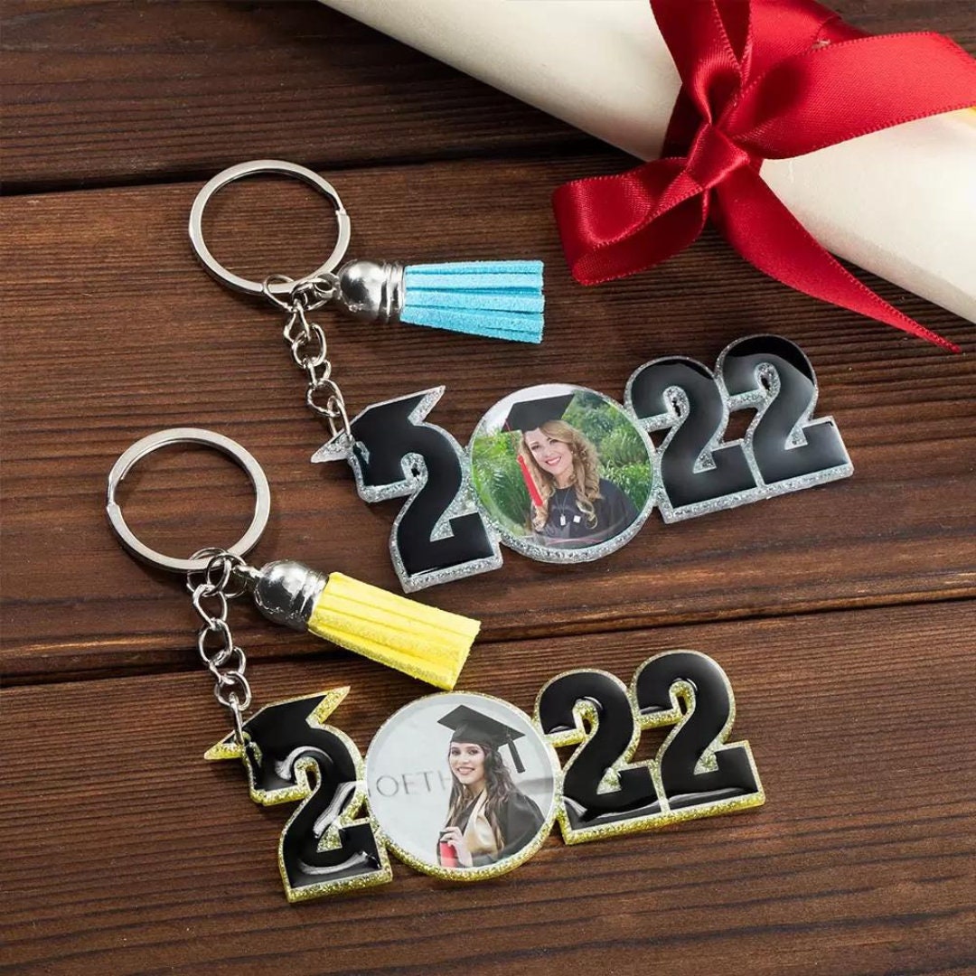 Graduation Keychain With Personalized Photo, 2024 Graduation Keyring ...