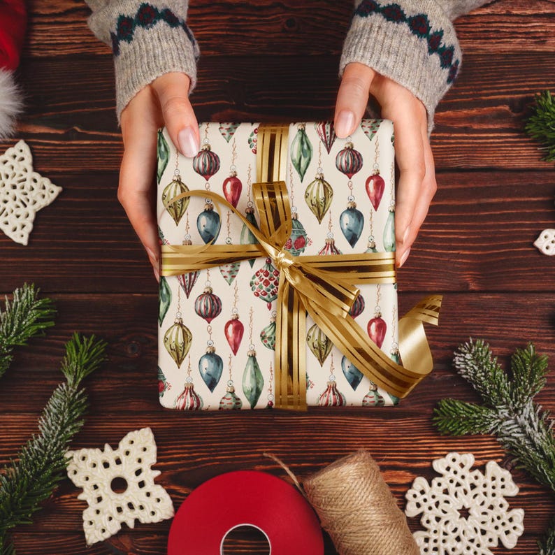 Wrapping Paper Roll | 1950s Gift Wrap | Holiday Fun Pattern | Retro Mid ...