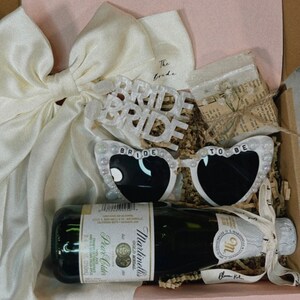 Bride Gift Box | Wedding | Engagement | Congrats | Couple | Sustainable ...