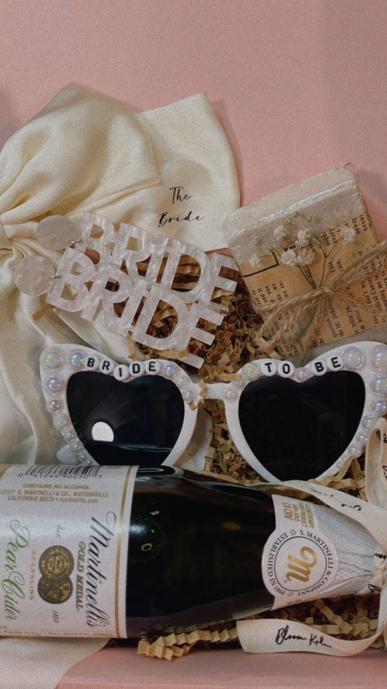 Bride Gift Box Wedding Engagement Congrats Couple Sustainable Gifting ...