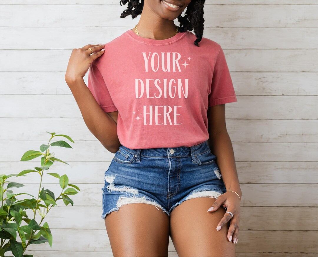Comfort Colors C1717 Crimson Wear Mockup, Trendy Minimalist T-shirt ...