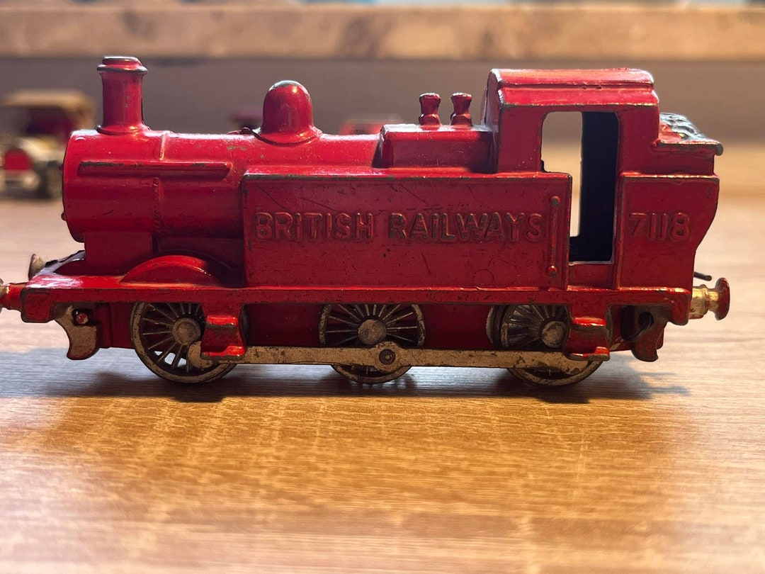 Vintage BRITISH RAILWYAS 7118 Diecast Steam Locomotive Budgie Toys - Etsy
