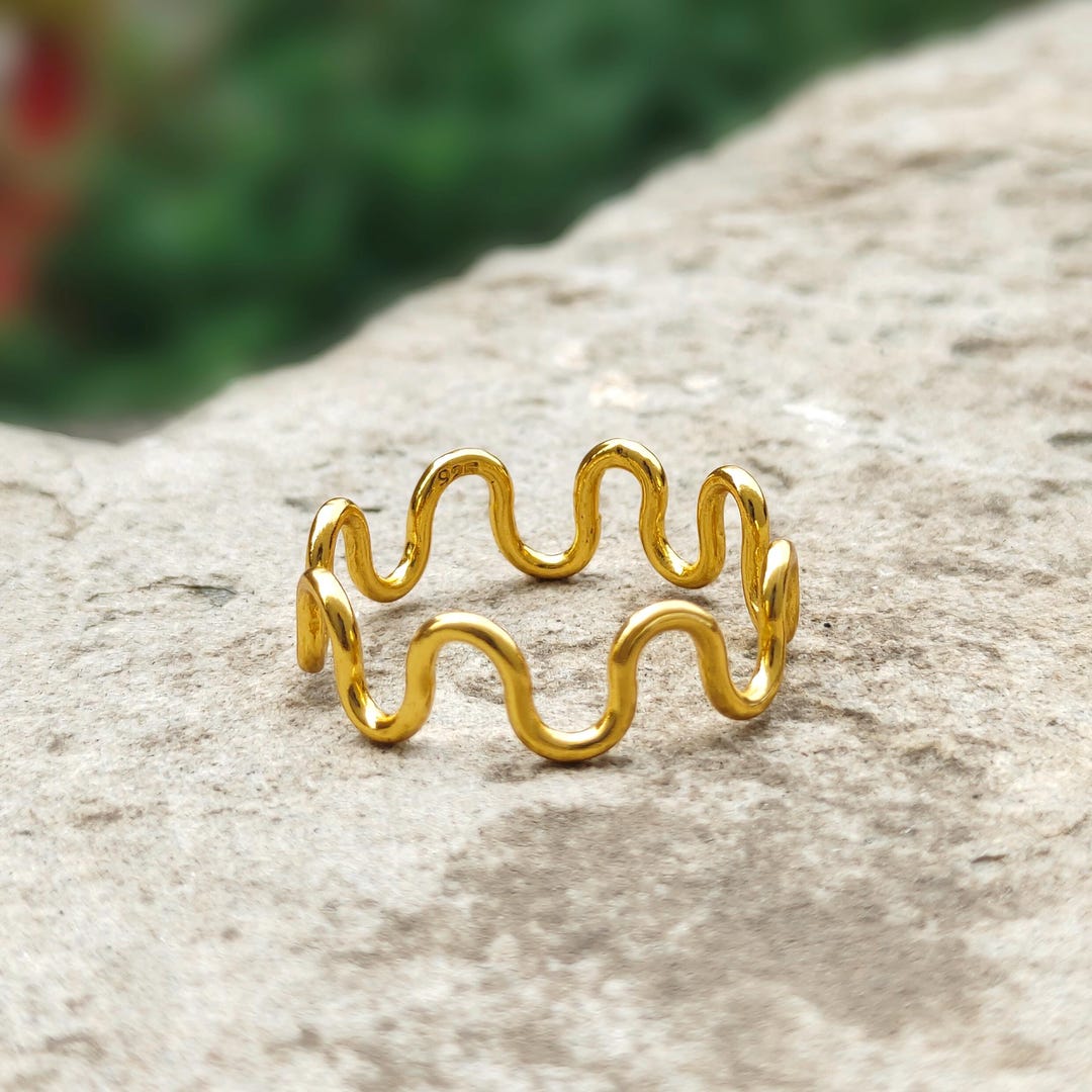 14k Gold Filled Ripple Rings | Stacking Squiggle Rings | Handmade ...