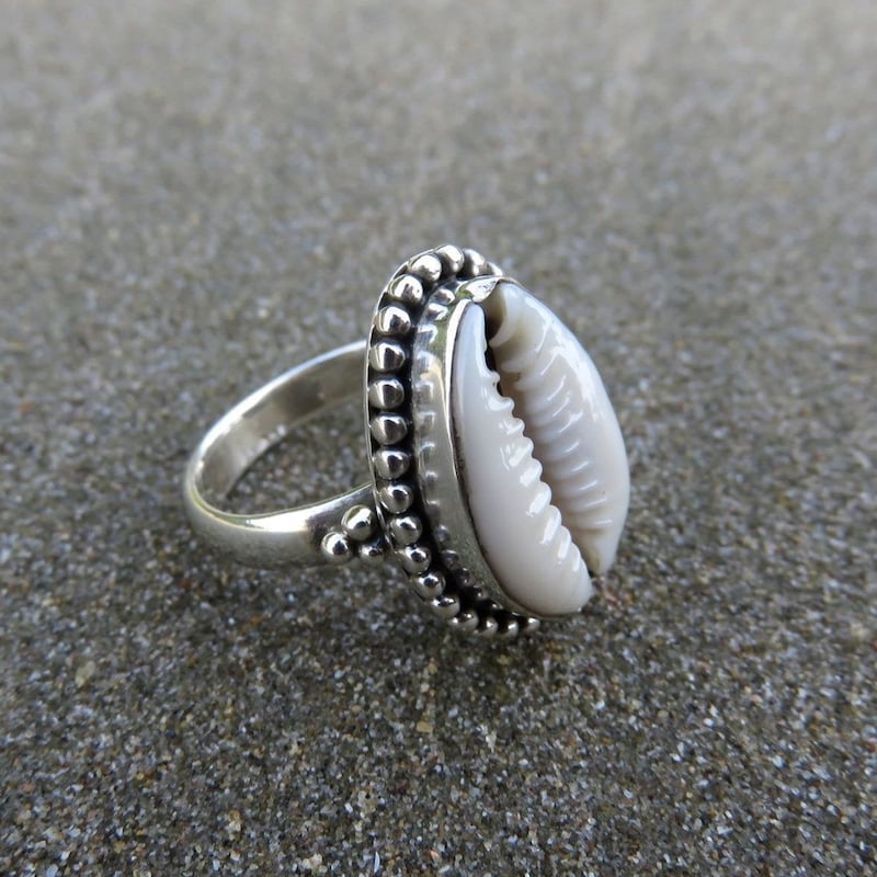 Cowrie Shell Ring - Etsy