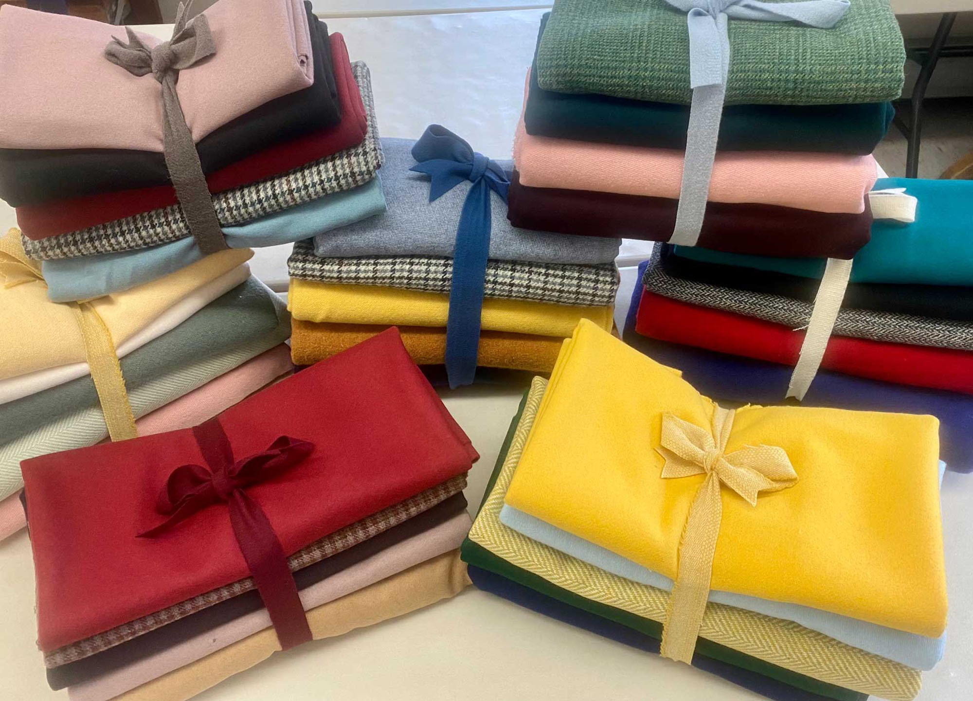 Pre-designed Wool Packets for Making a 2' X 3' Braided Rug - Etsy