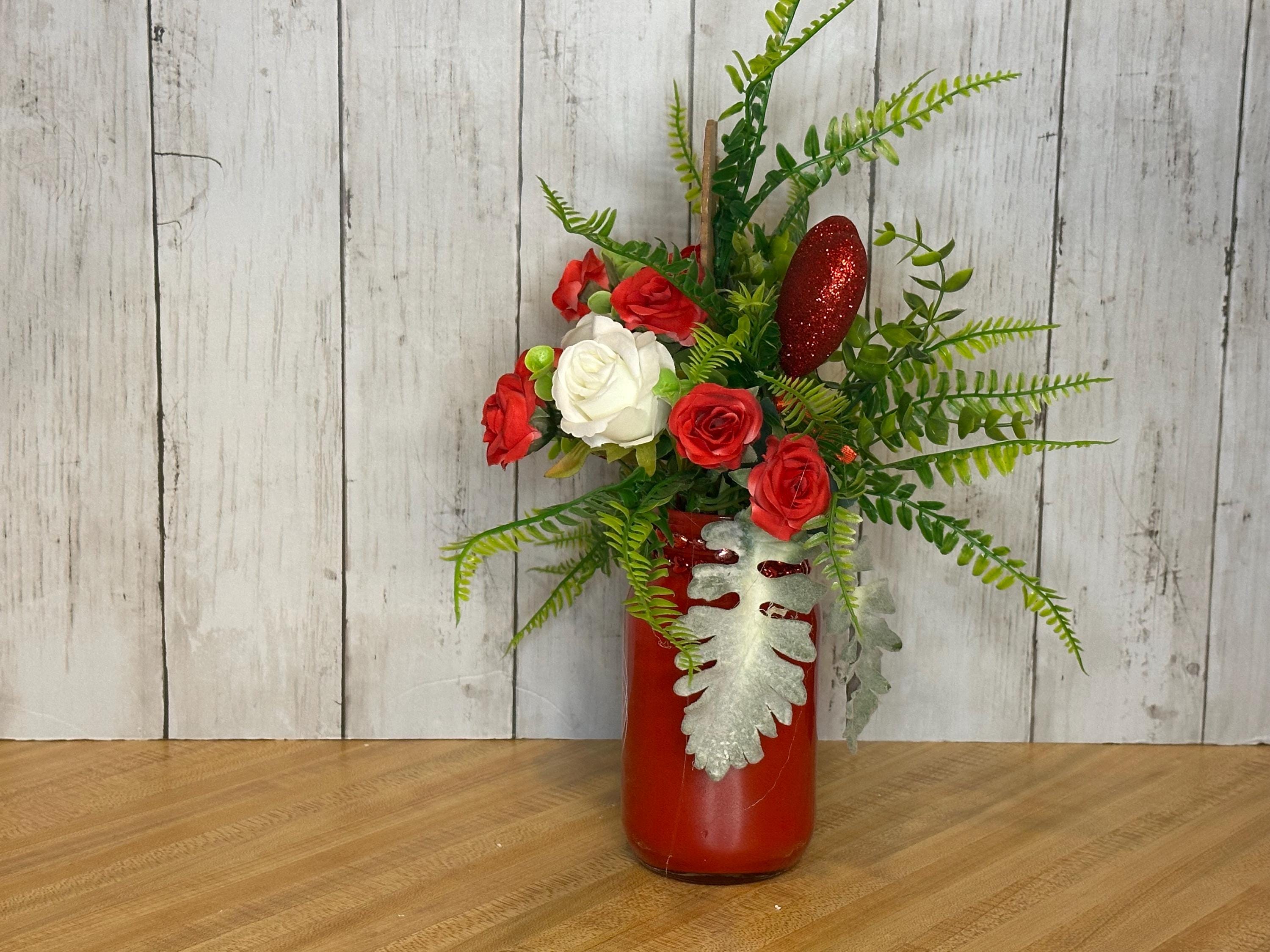 Valentine’s Day Floral Centerpiece - Etsy