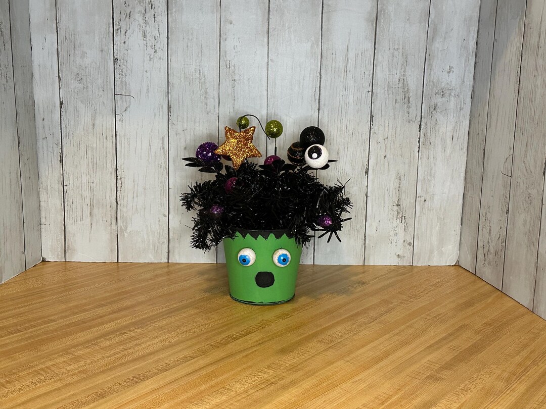 Frankenstein Halloween Centerpiece - Spooky Table Decor - Halloween ...