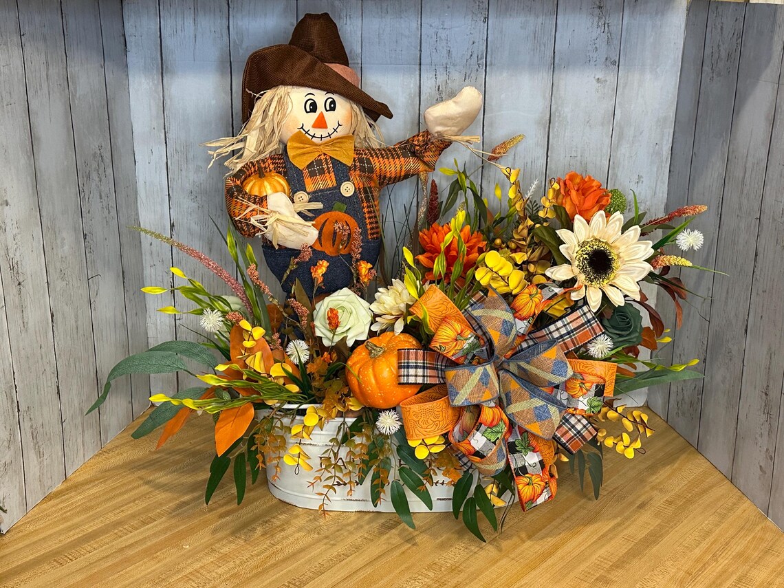 Extra Large Scarecrow Floral Arrangement/centerpiece - Etsy