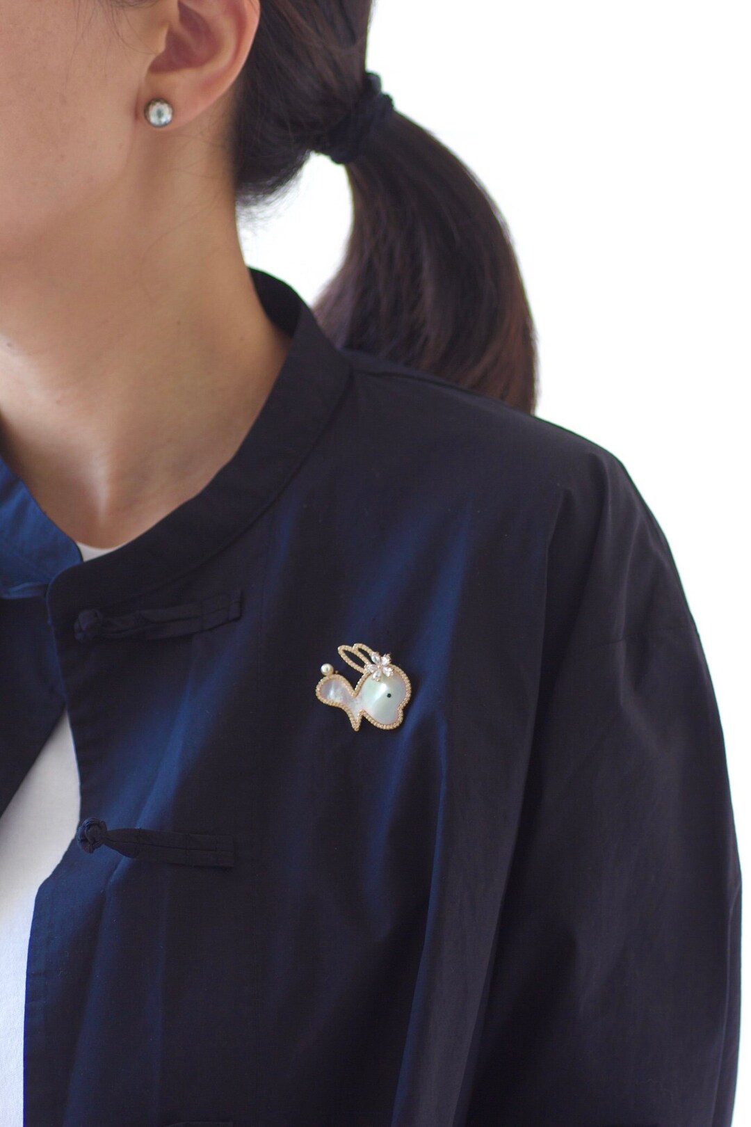 Elegant Bunny Brooch Pin With Rhinestoneswhite Bunny Broochcute Bunny Jewelry Halloween Coat