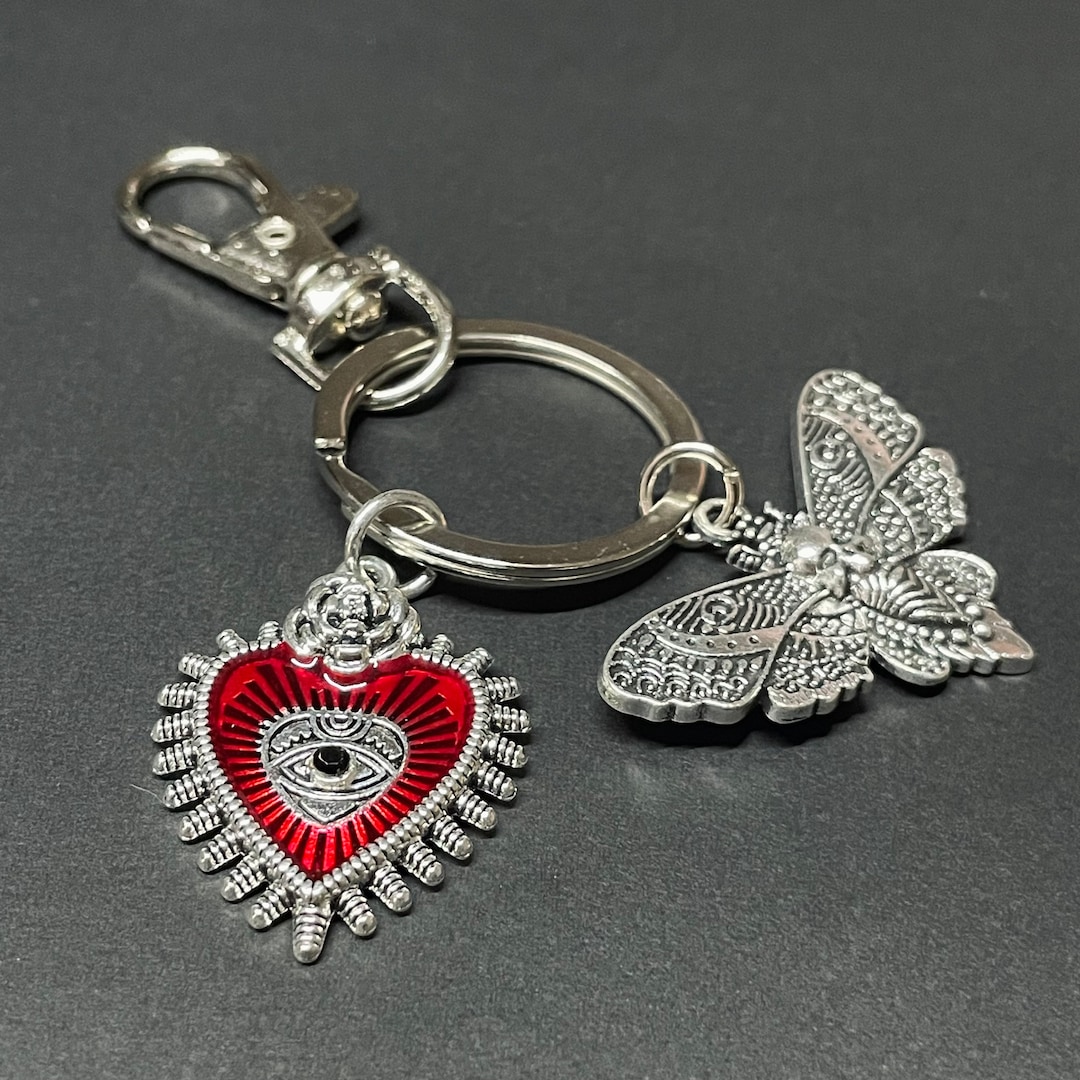 Moth & Bleeding Heart Keychain: Goth Punk Tattoo Accessory - Etsy
