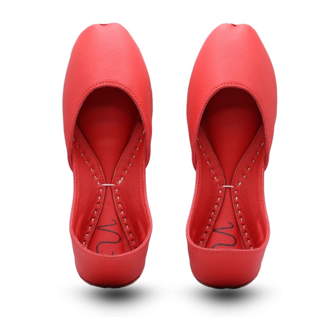 Red Women's Plain Khussa Leather Indian Wedding Bridal Mojari Juti ...