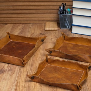 Leather Valet Tray, Handmade Desk Organizer, Personalized Leather Empty ...