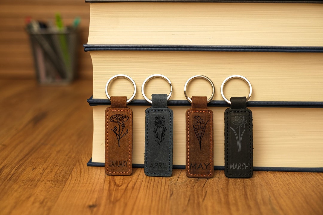Custom Birth Flower Keychain, Birthday Gifts, Name on Keychain, Leather ...