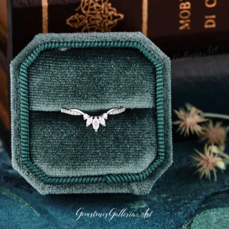 Curved Moissanite Wedding Band V Shaped Wedding Band Unique Chevron ...